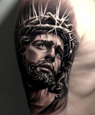 Simbolicos tatuajes de jesucristo en el brazo 2020