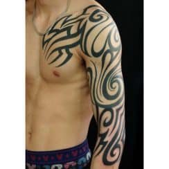 4 estilos tatuajes manga hombre tribal modernas